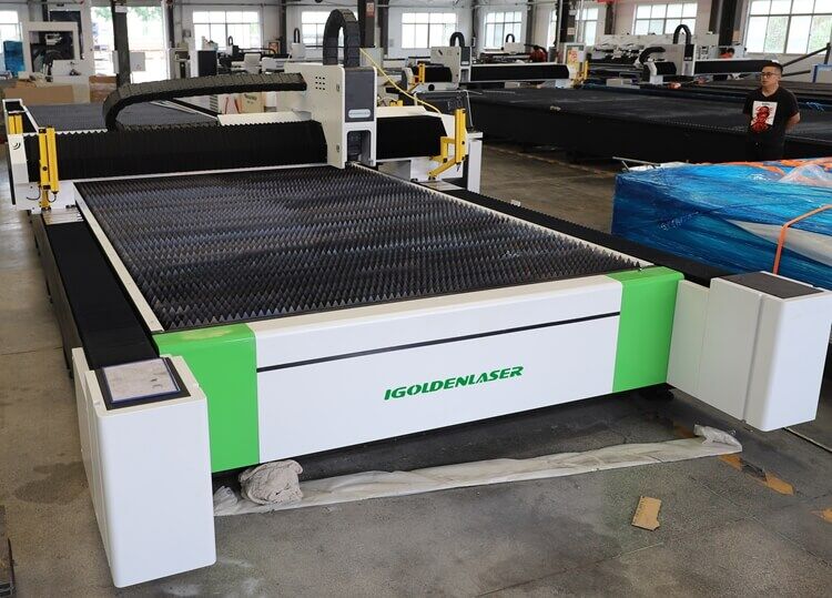 Large Format Laser Cutting Machine: Maximizing Capacity and Productivity